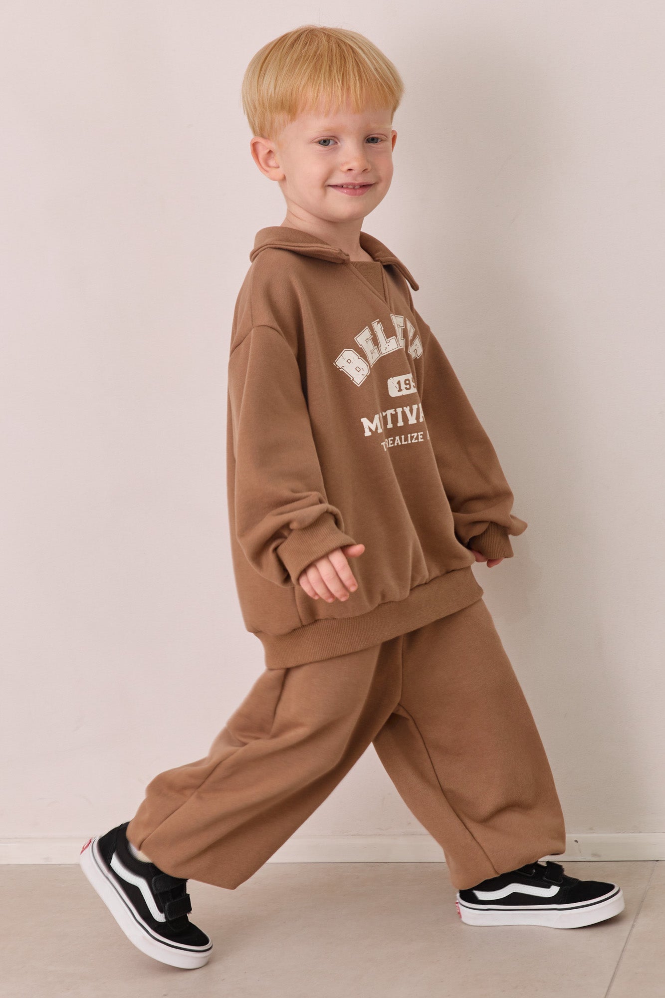 חליפת פרנץ' טרי BELIEVE | חום – Miss Nori